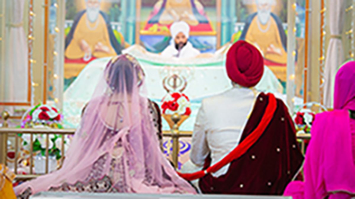 Commitment - Amrit Ceremony - Ceremonies - GCSE Religious Studies ...