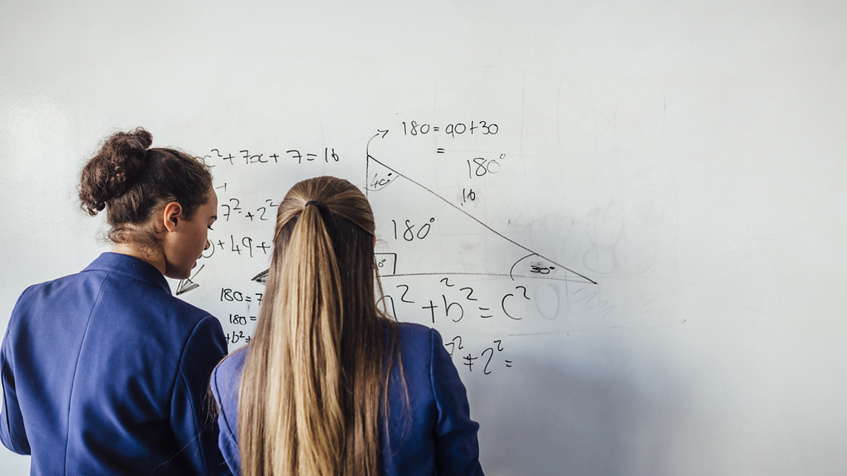 Describing subjects - My studies - GCSE Irish – Learners (CCEA ...