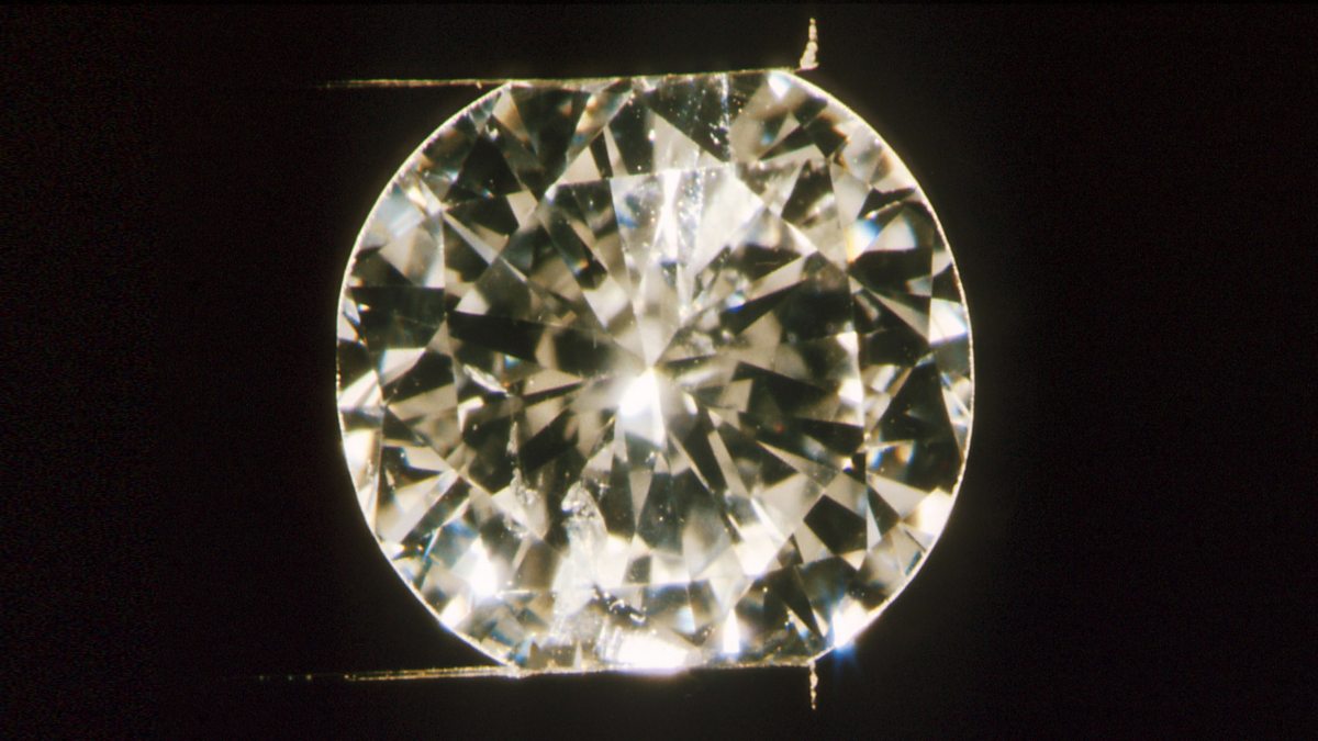 Giant covalent structures - Structures and properties - GCSE Chemistry ...