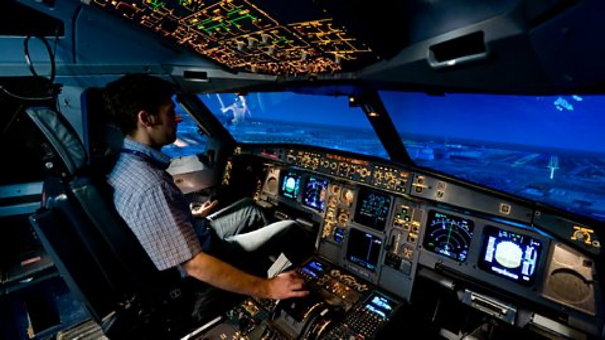 Bancio ar-lein - Sefydliadau - TGAU TGCh Revision - BBC Bitesize