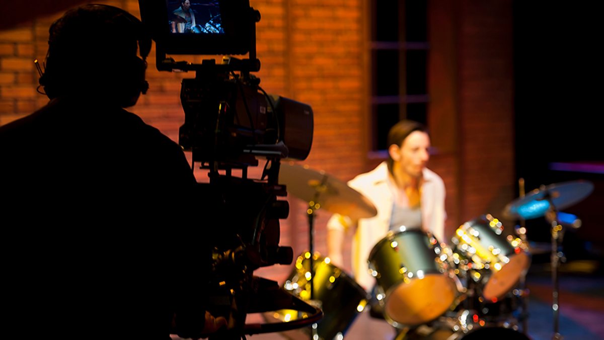 Forty years of MTV: How videos and music television changed pop - BBC ...