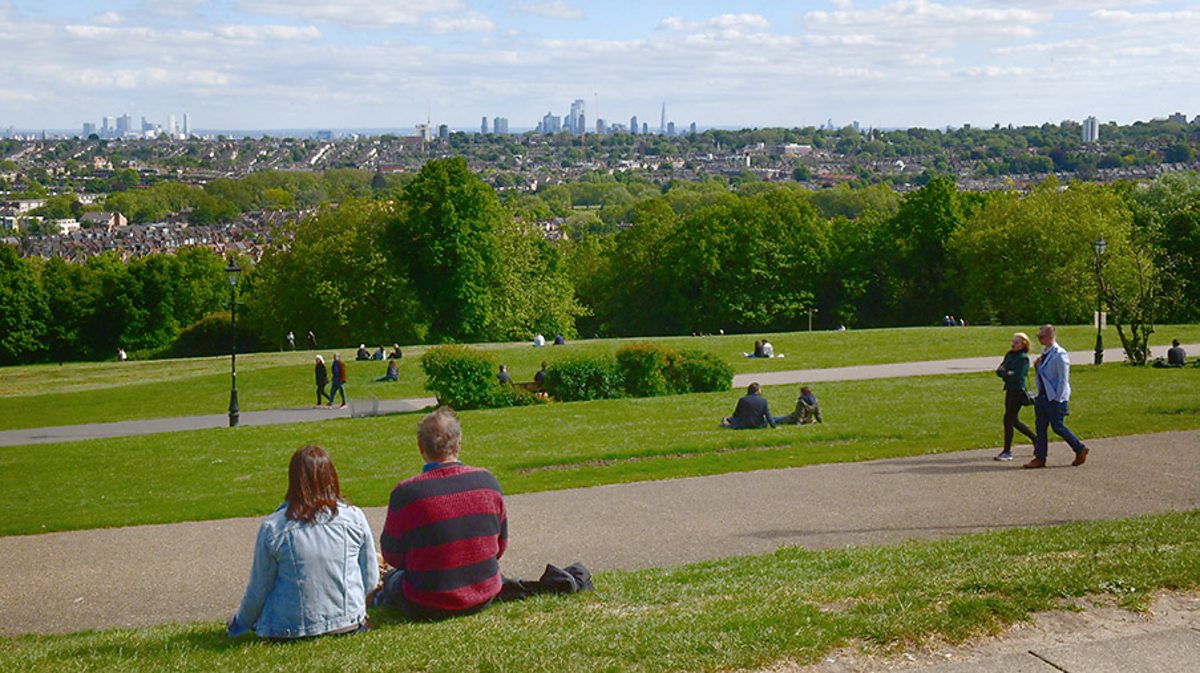 Expert tips for capturing your lockdown on video - BBC Bitesize