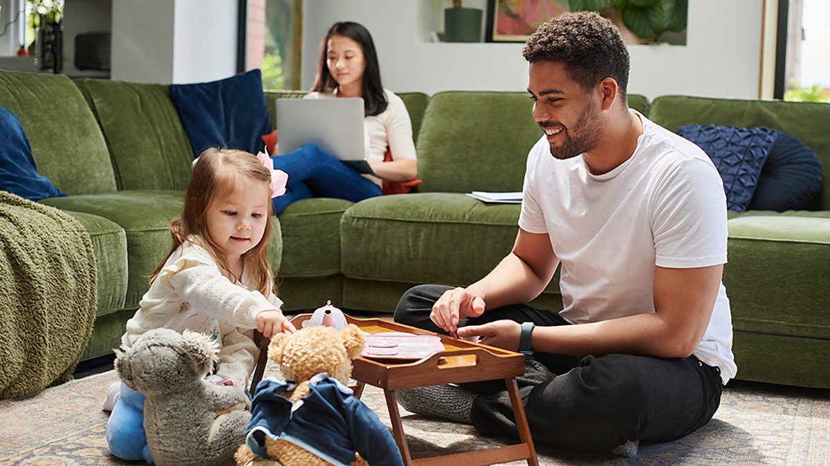 Early years resources to teach the UK EYFS curriculum at home - BBC ...