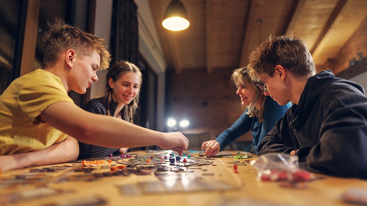 Fun maths activities for home educating families - BBC Bitesize