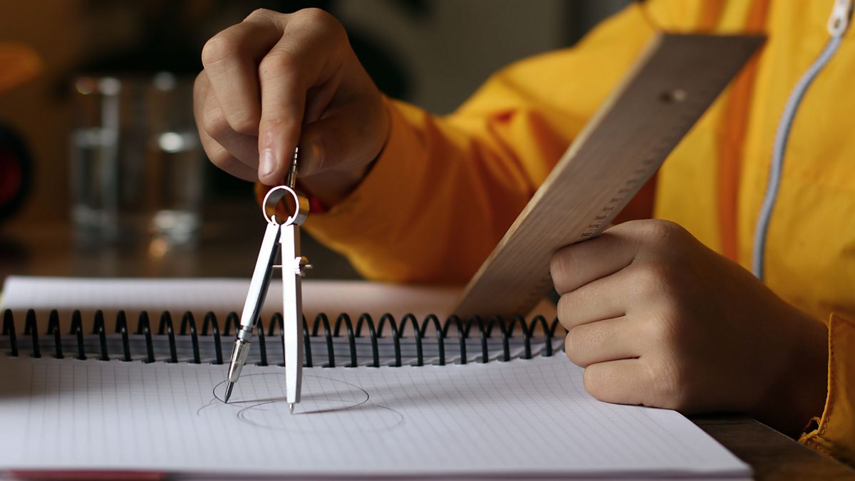 How to construct with a ruler and compass - BBC Bitesize