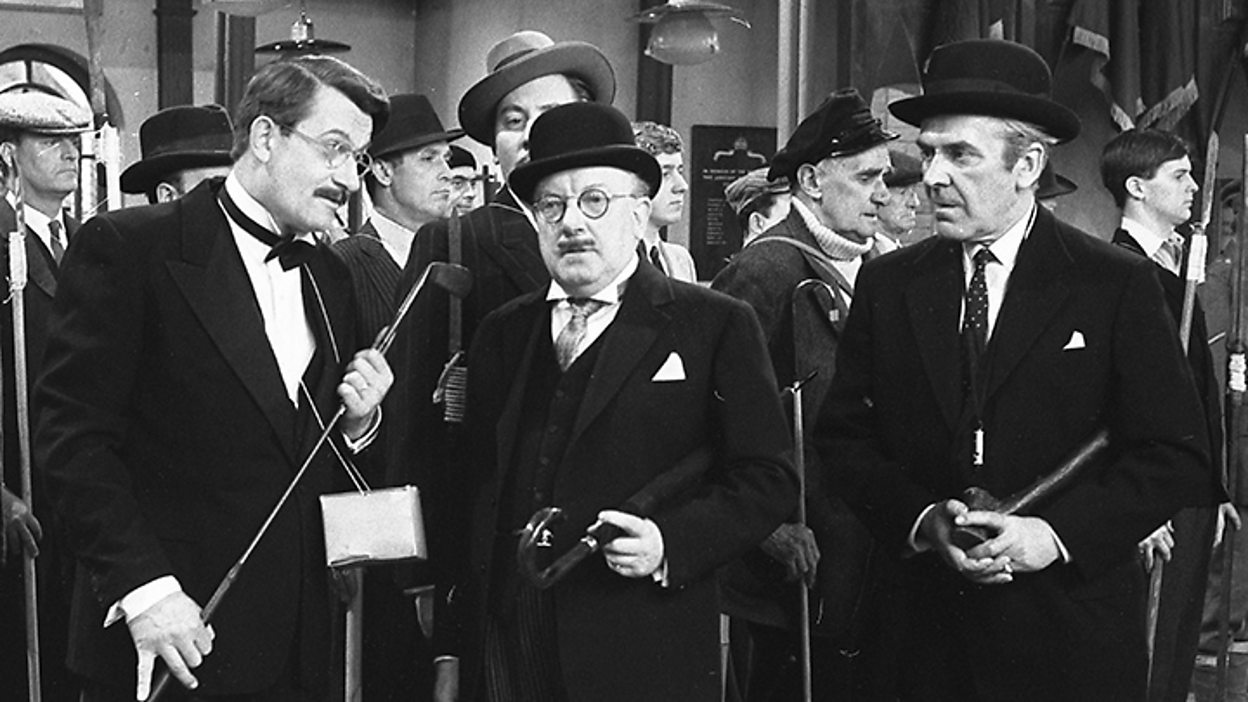 Daventry Transmitter opens providing national radio coverage - History ...