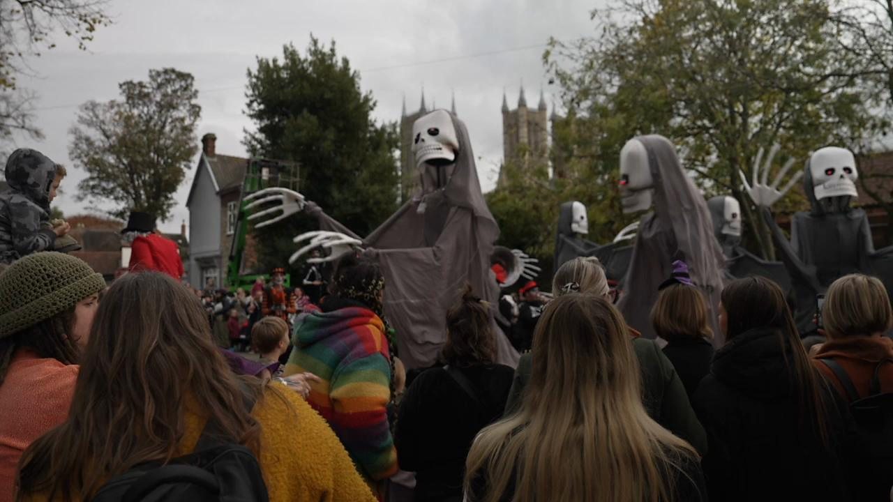 strolling bones parade