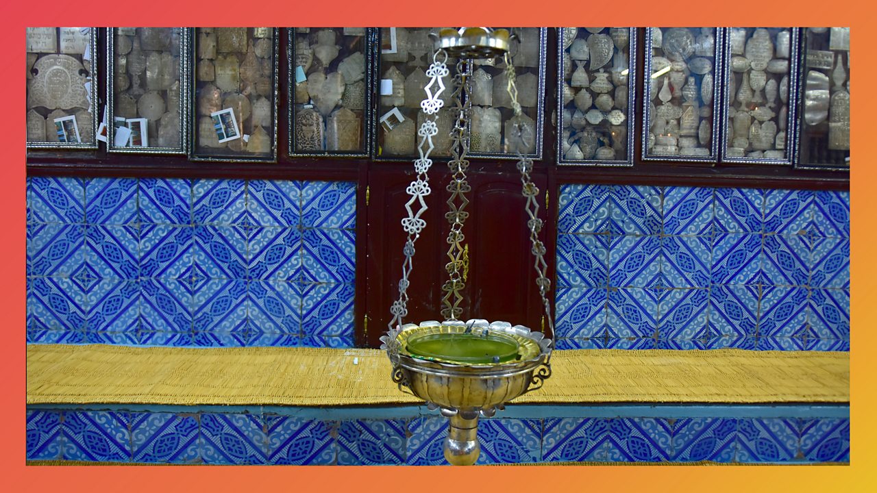 A visit to a synagogue - KS1 Religious Education – Primary Y1 & Y2 ...