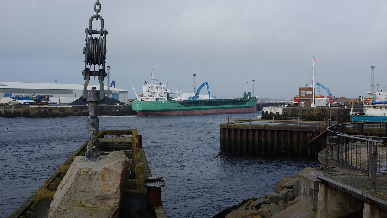 Scotland - Geography - Transport and tourism - Ayrshire coast and ...