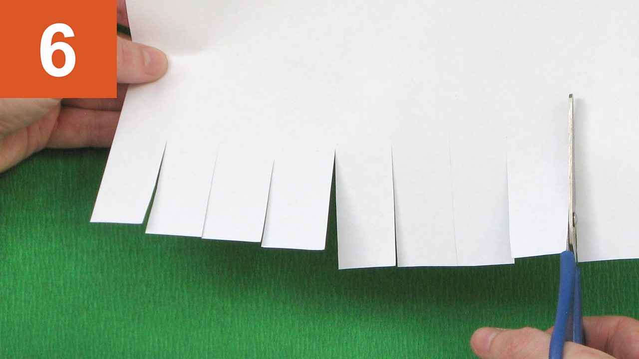 Make paper strip fringes - BBC Bitesize
