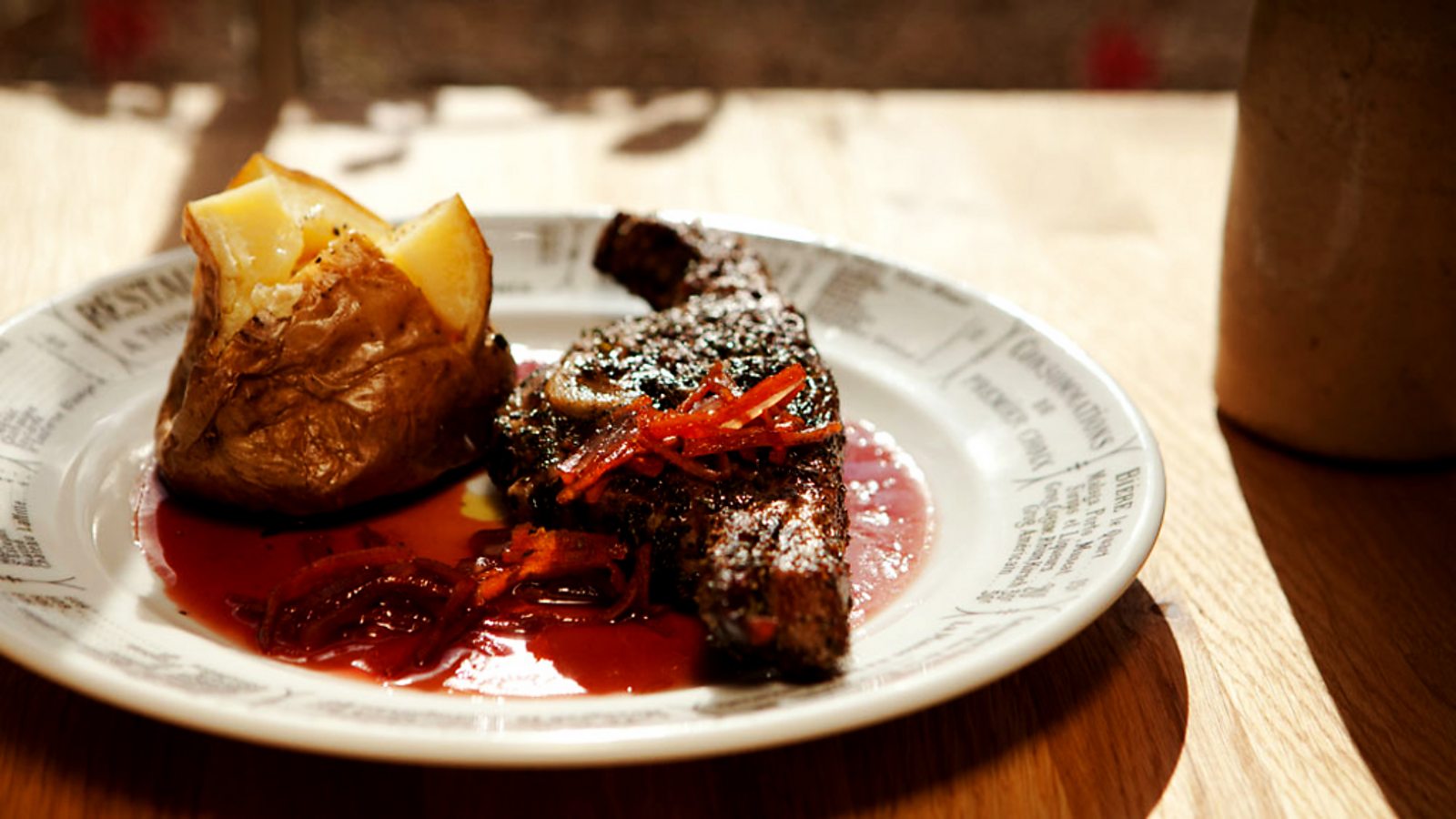 Beer-battered scampi with tartare sauce recipe - BBC Food