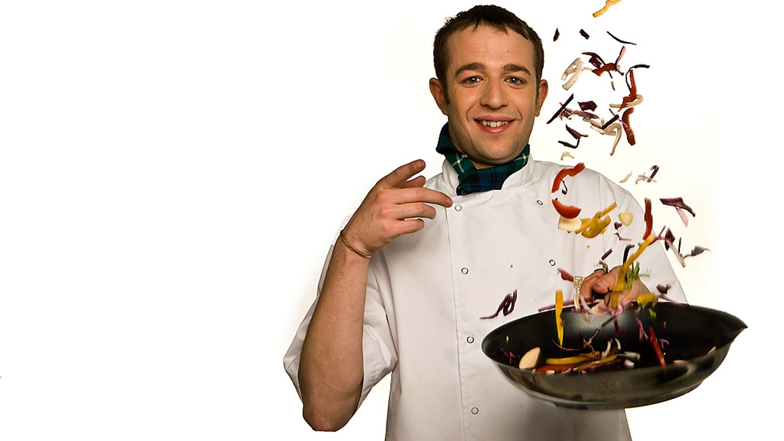 Mushroom ravioli with tarragon cream sauce recipe - BBC Food