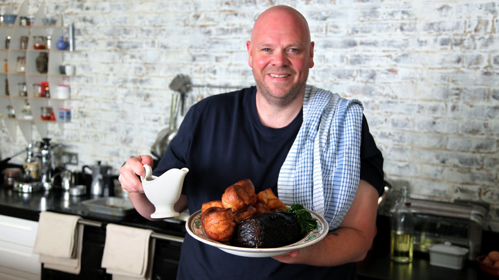 Treacle-cured roast beef with Yorkshire puddings recipe - BBC Food