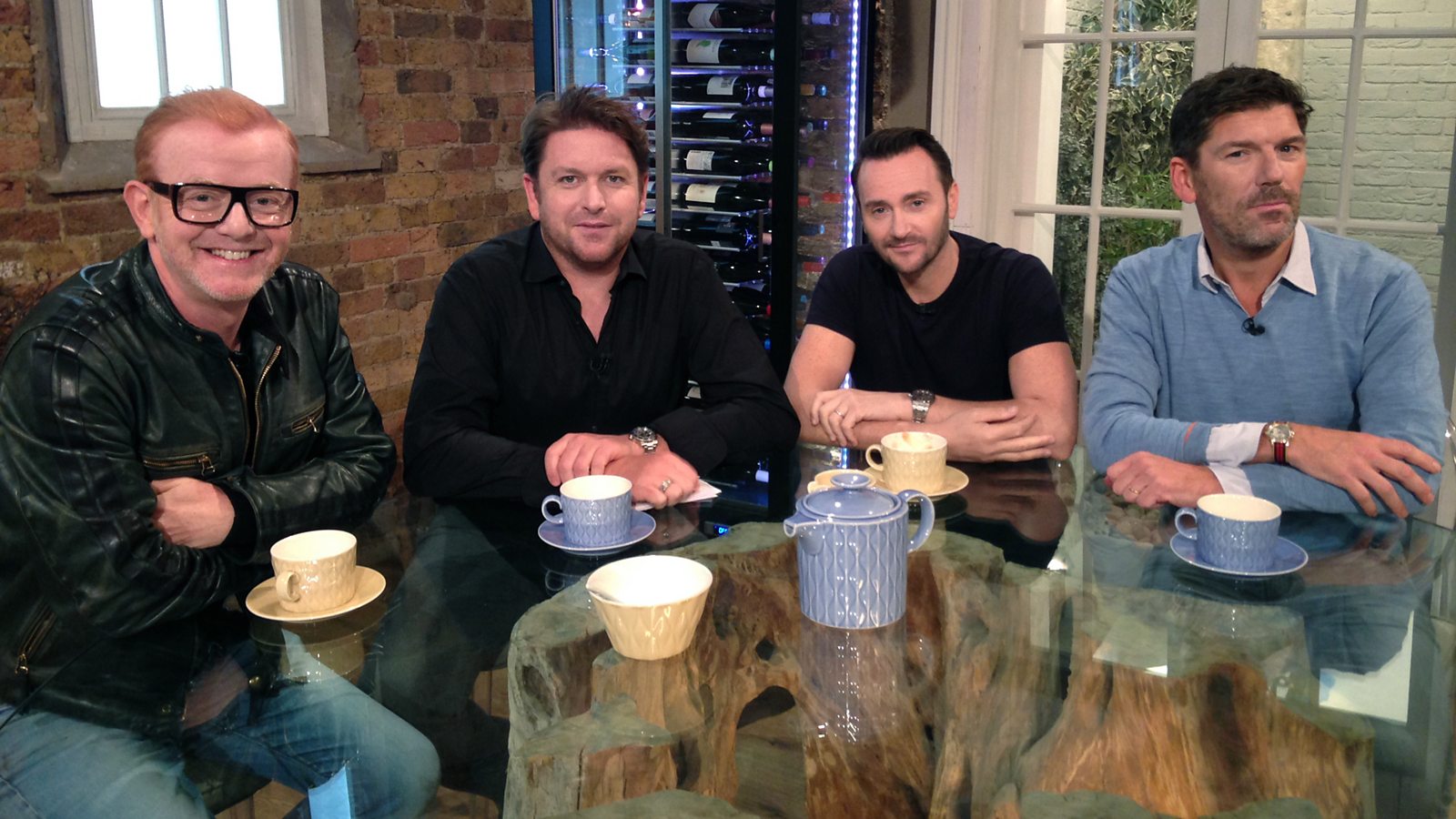 Aubergine chips with fennel yoghurt recipe - BBC Food