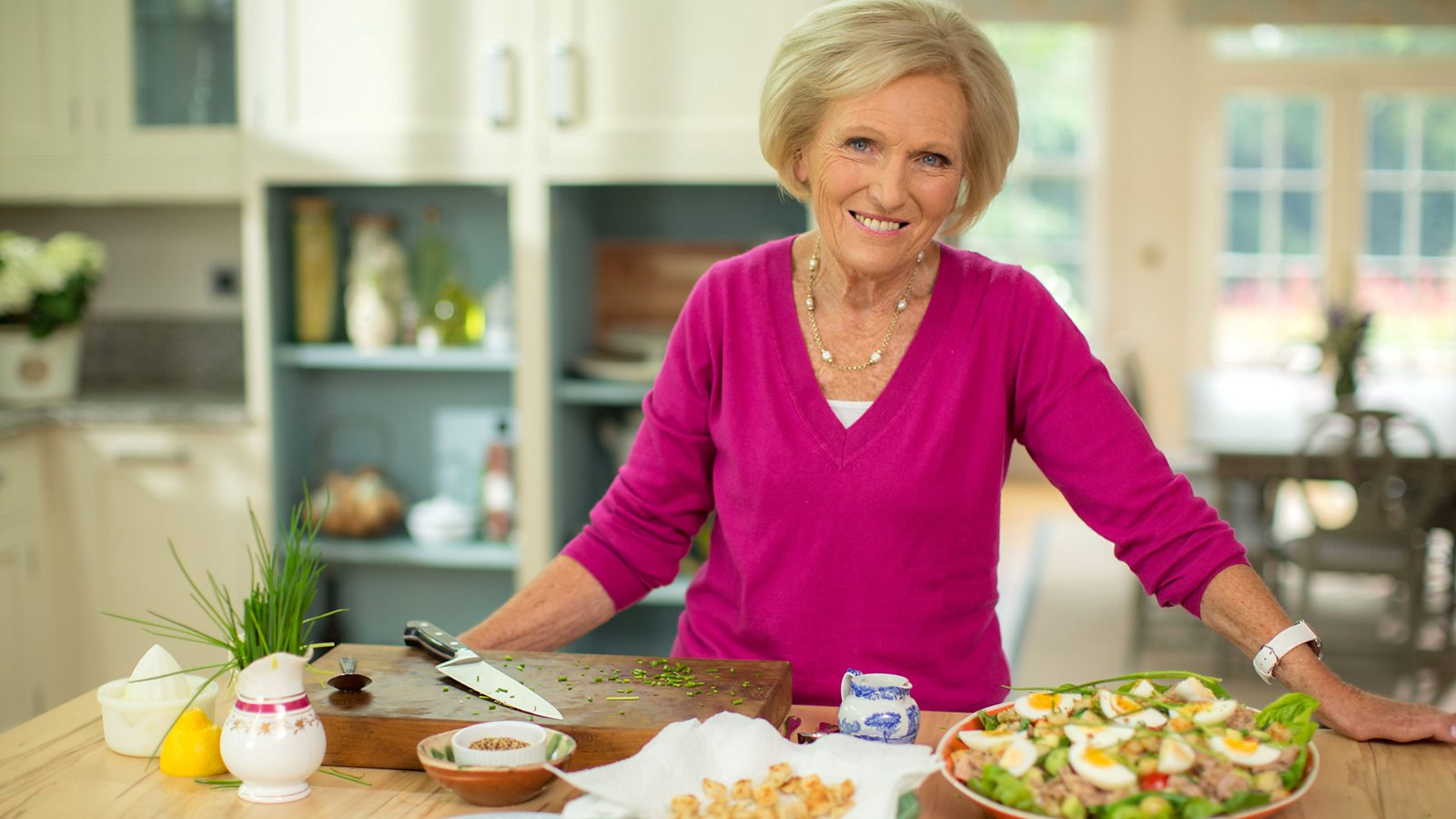 Mary Berry's Foolproof Cooking episodes - BBC Food