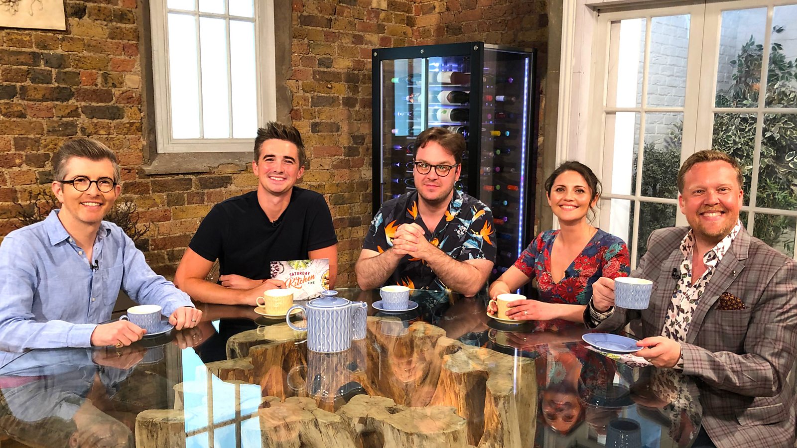 Hanetsuki gyoza recipe - BBC Food