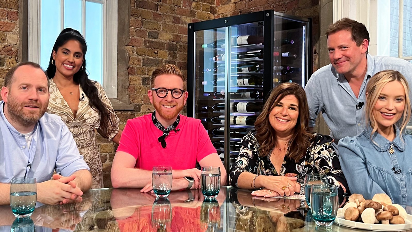 The perfect chocolate mousse recipe - BBC Food