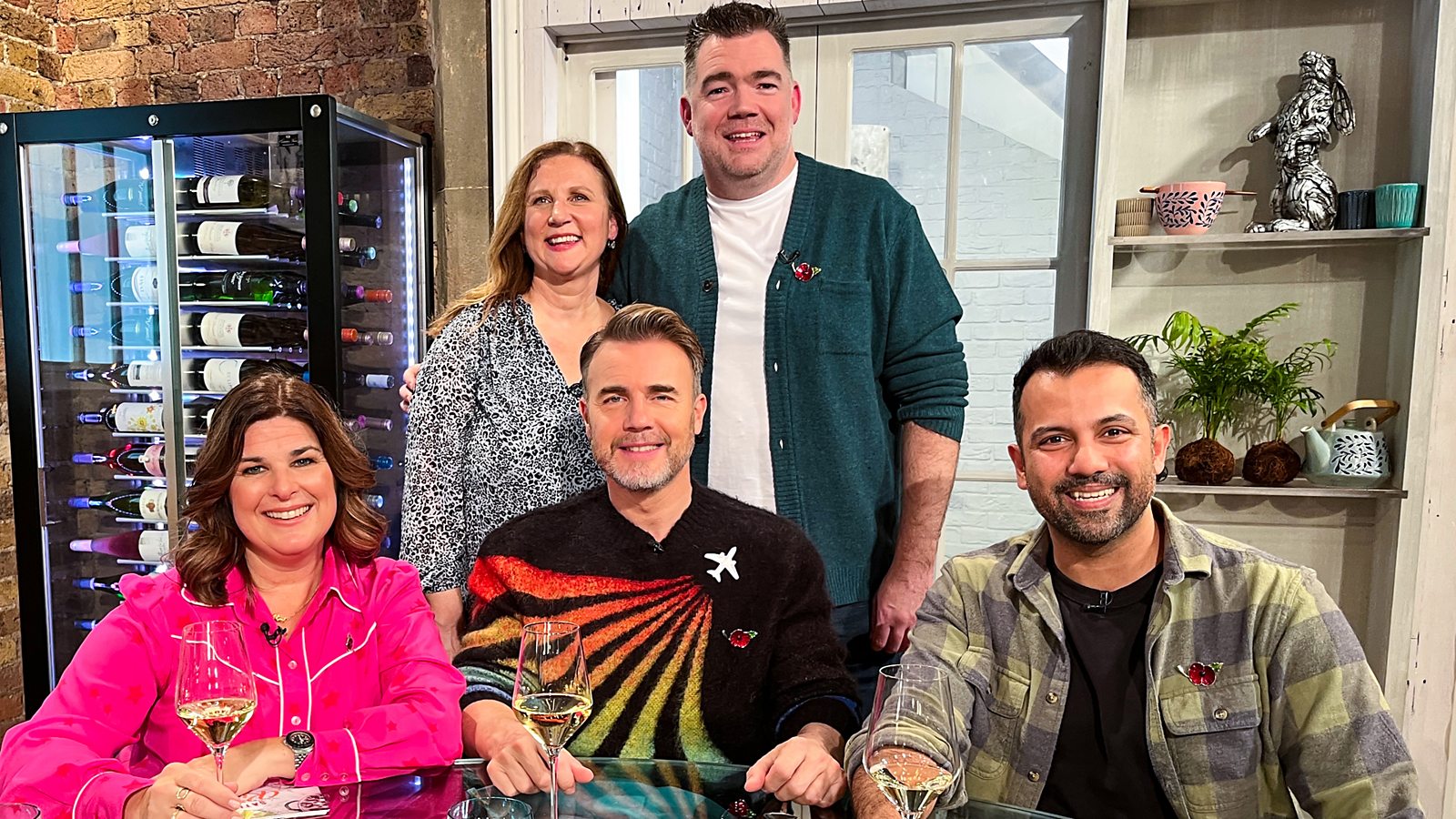 Red chicken curry with roti recipe - BBC Food