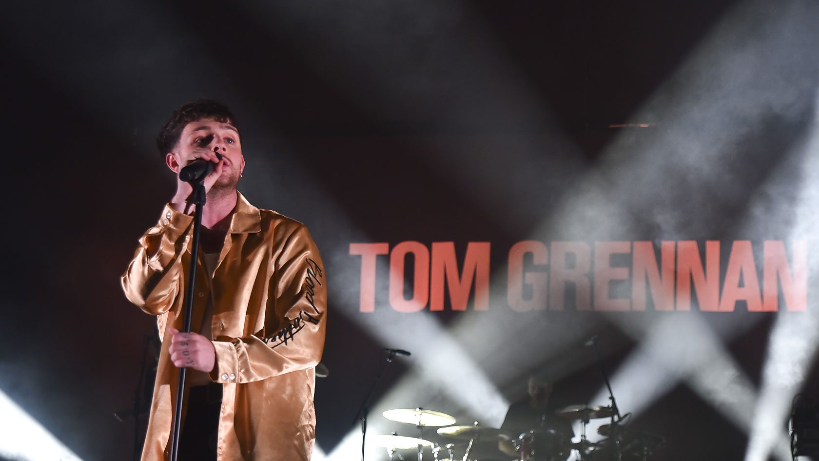 Tom Grennan is BBC Music Introducing artist of 2018 - Music News LIVE - BBC