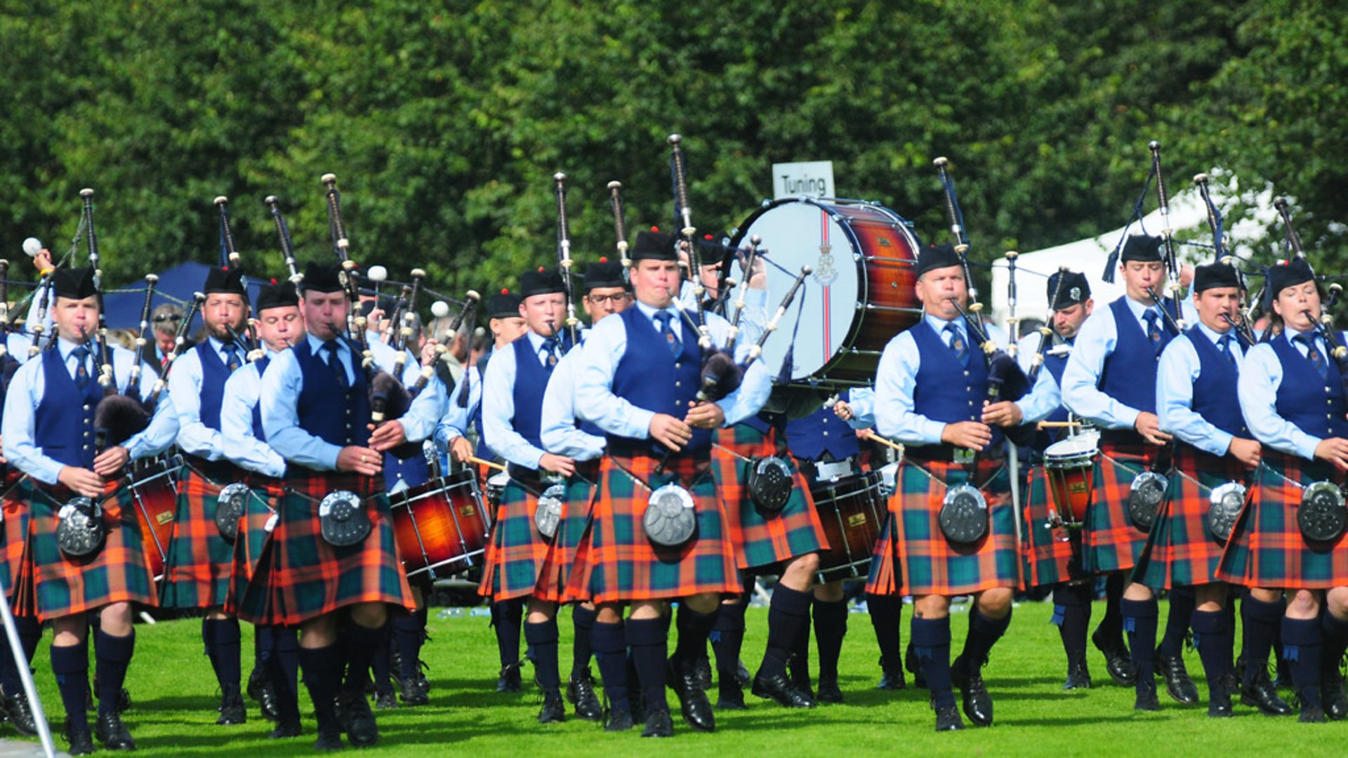 BBC One - World Pipe Band Championships, 78th Fraser Highlanders ...