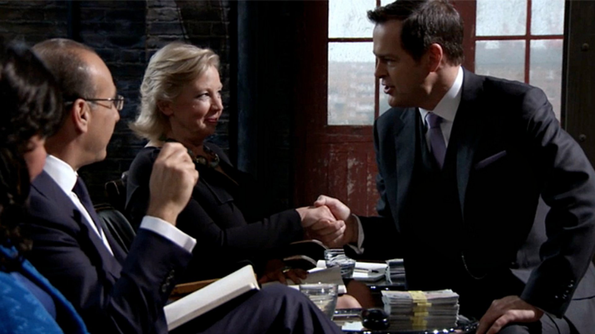 BBC One - Dragons' Den, Series 10, Episode 3, Is love in the air?
