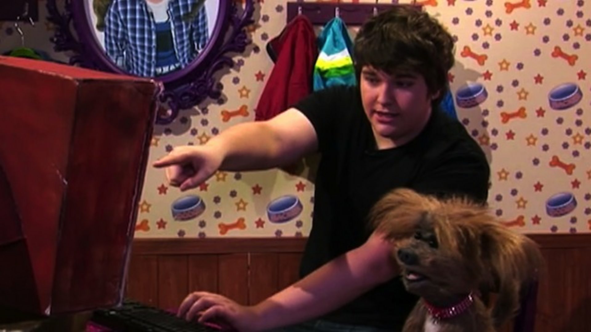 BBC One - ChuckleVision, Chris and Dodge try MyCBBC