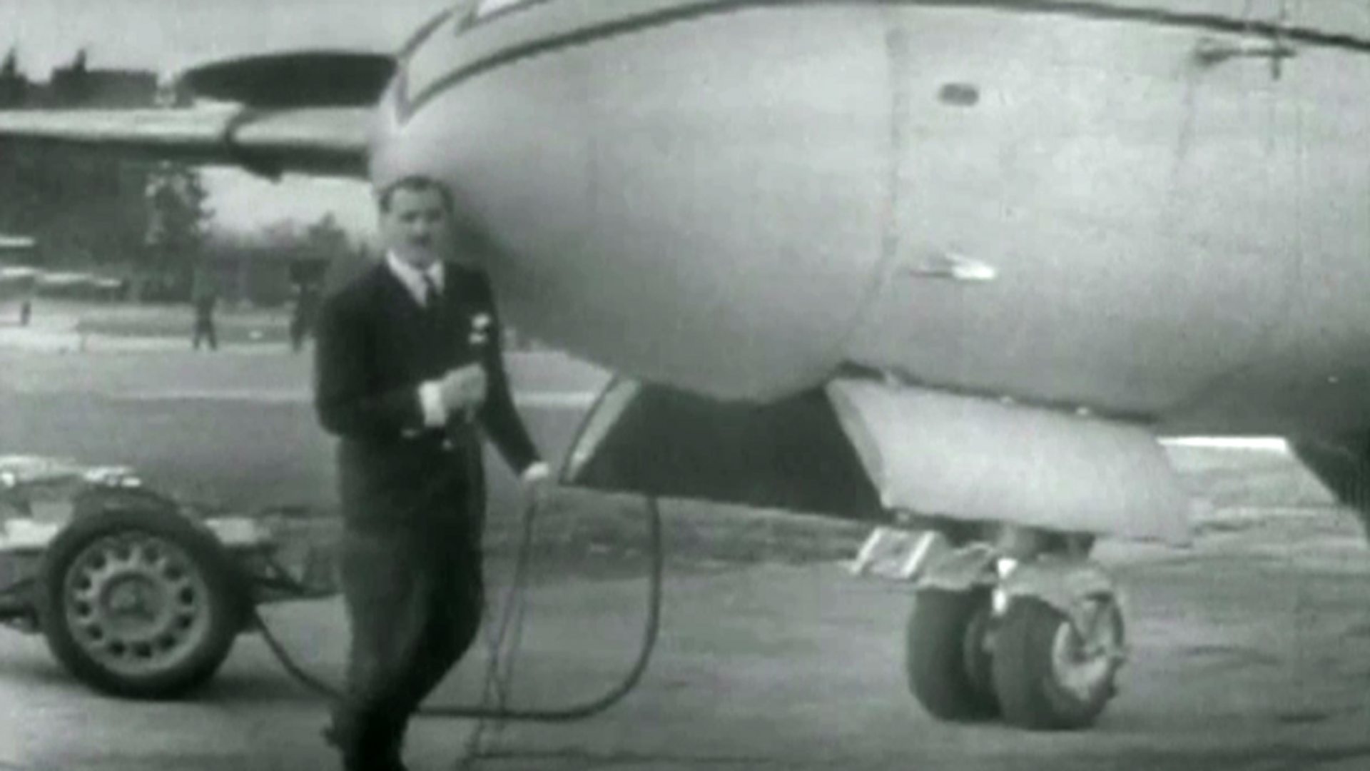 BBC - Television Goes Flying, Episode 1, Television Goes Flying