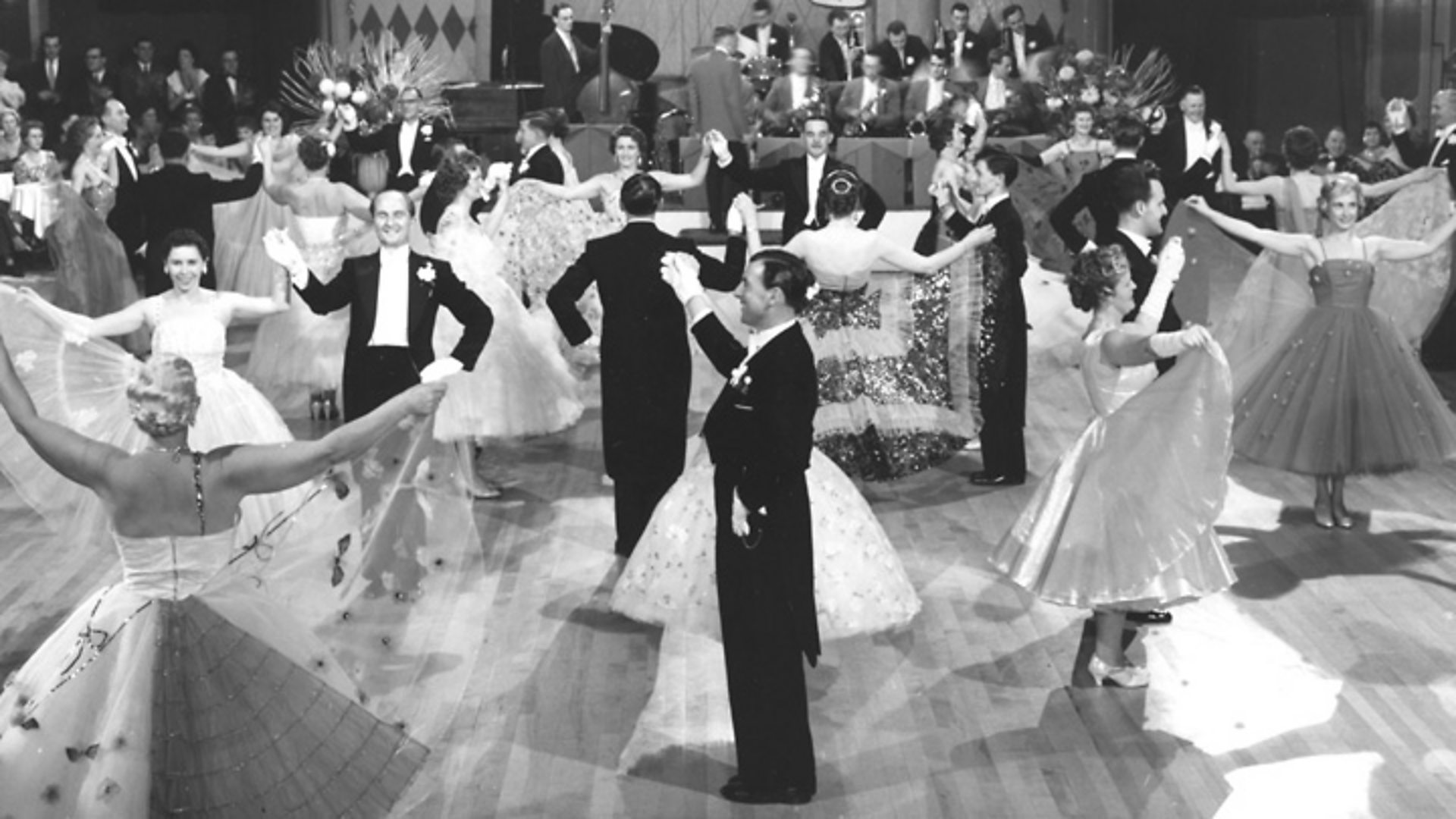 BBC – The Dancing Years - History of the BBC