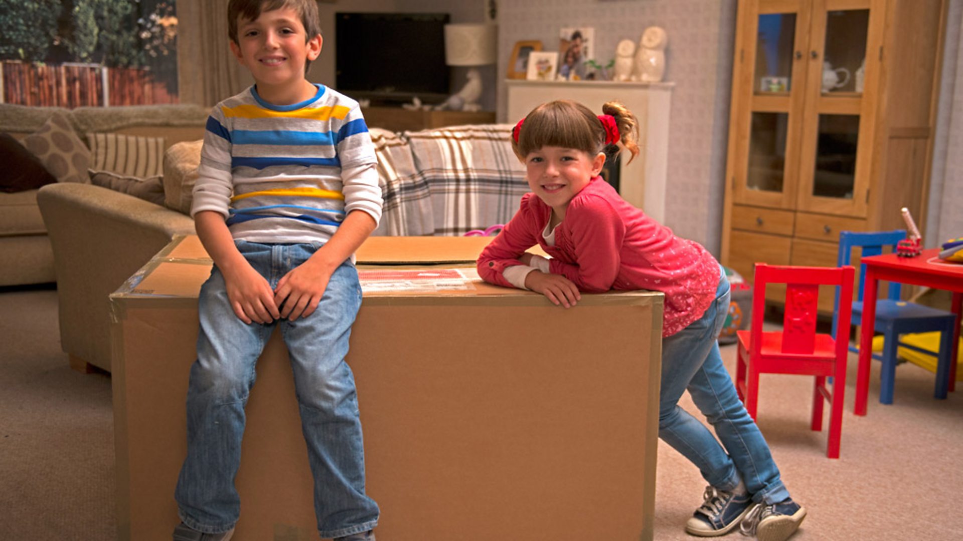 BBC iPlayer - Topsy and Tim - Series 1: 11. Big Box