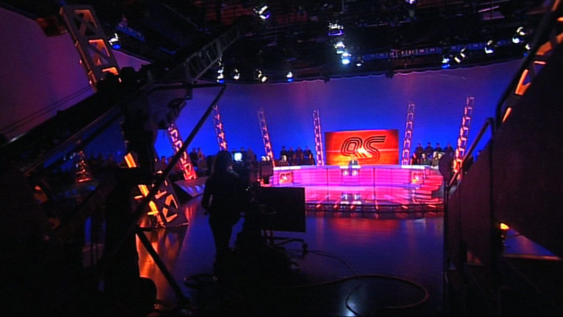 BBC One - Question of Sport, Behind the scenes at A Question of Sport