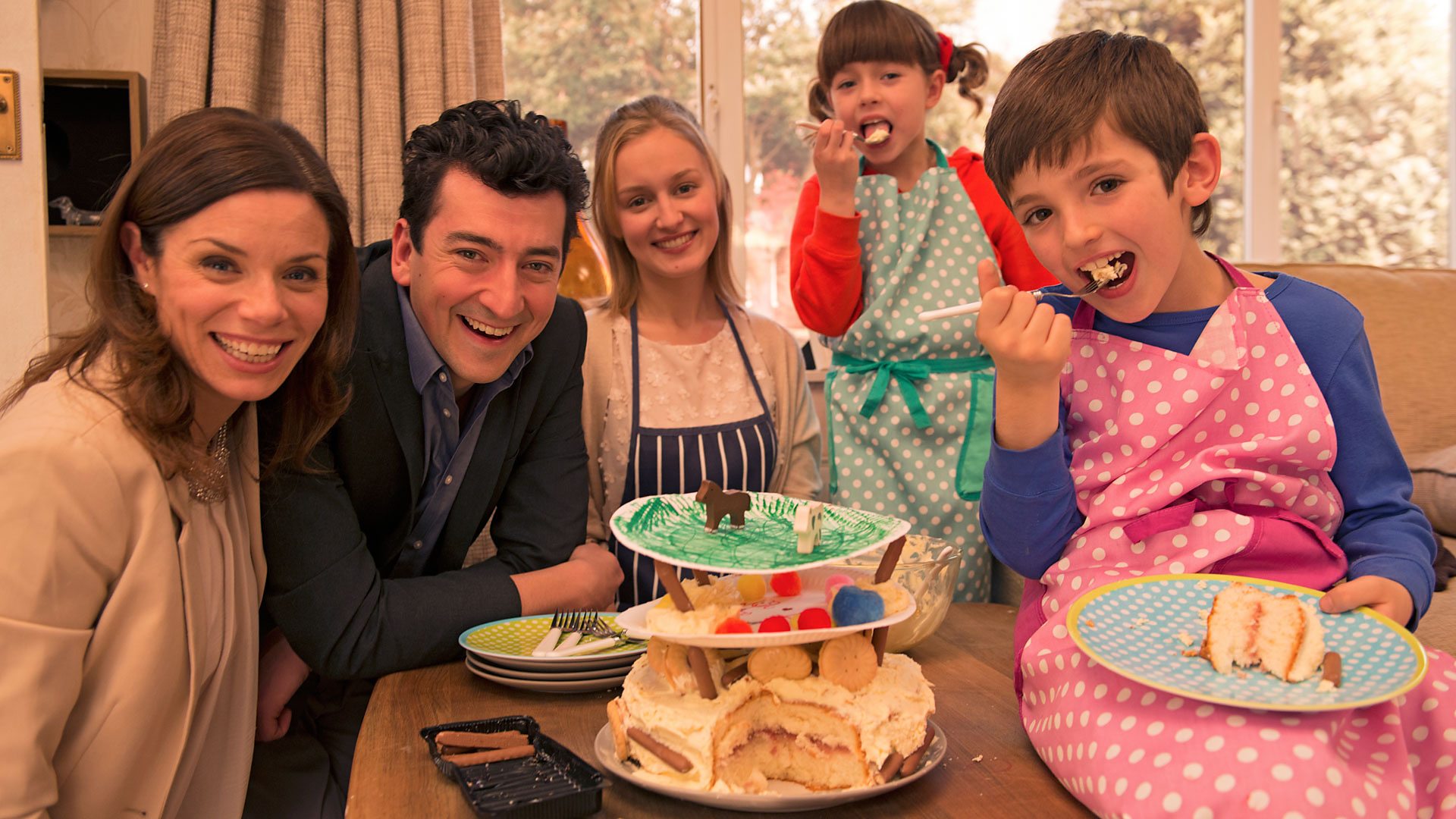 BBC iPlayer - Topsy and Tim - Series 2: 15. Special Cake