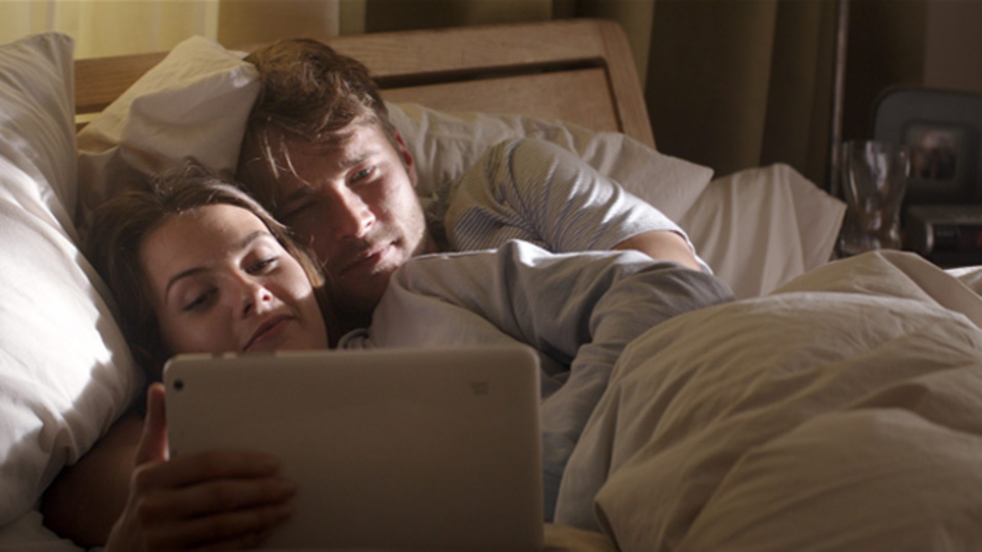 BBC - BBC Trailers, BBC iPlayer Brand Film - 1