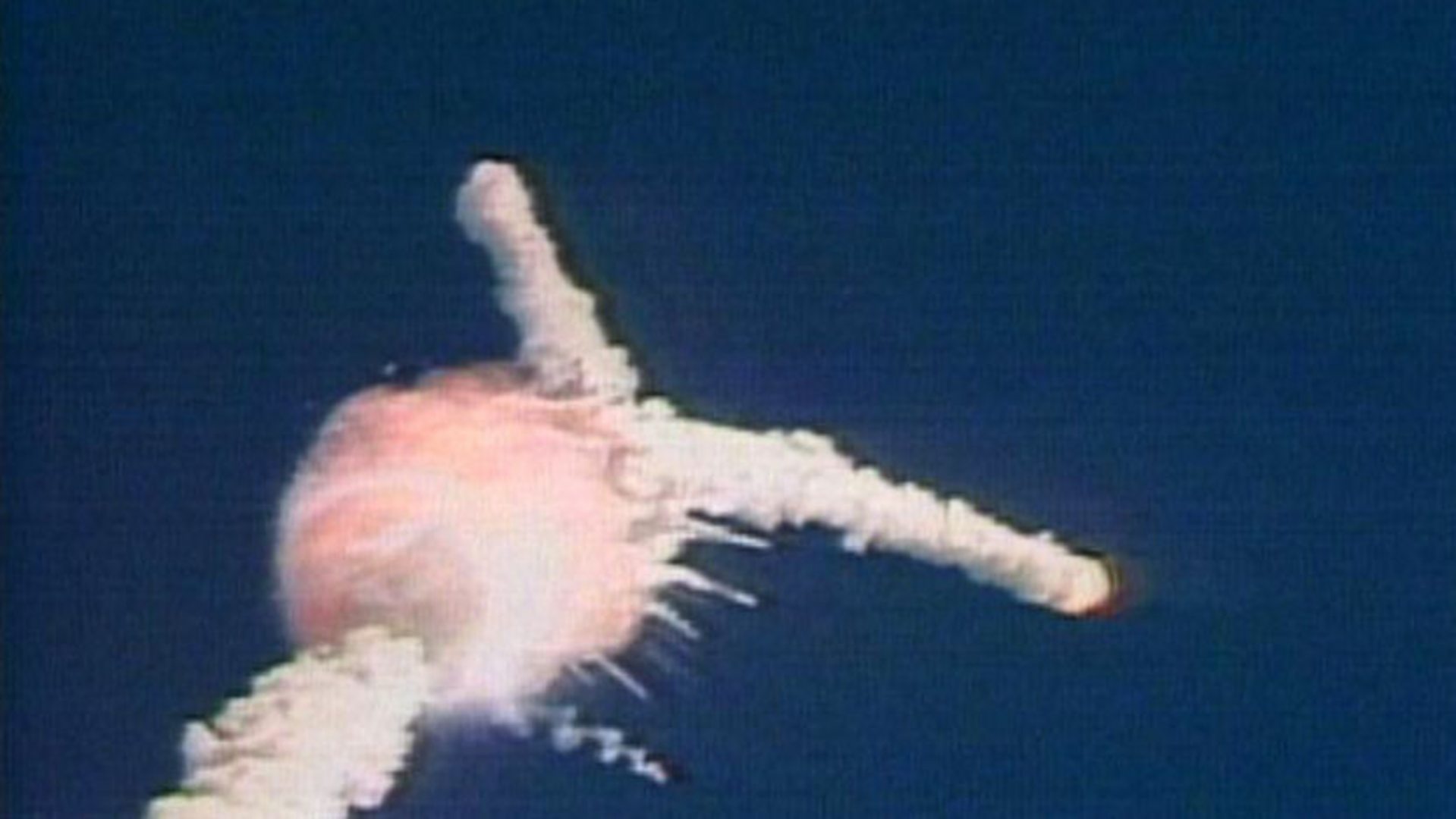 BBC News - BBC Six O'Clock News, 28/01/1986, The Challenger disaster