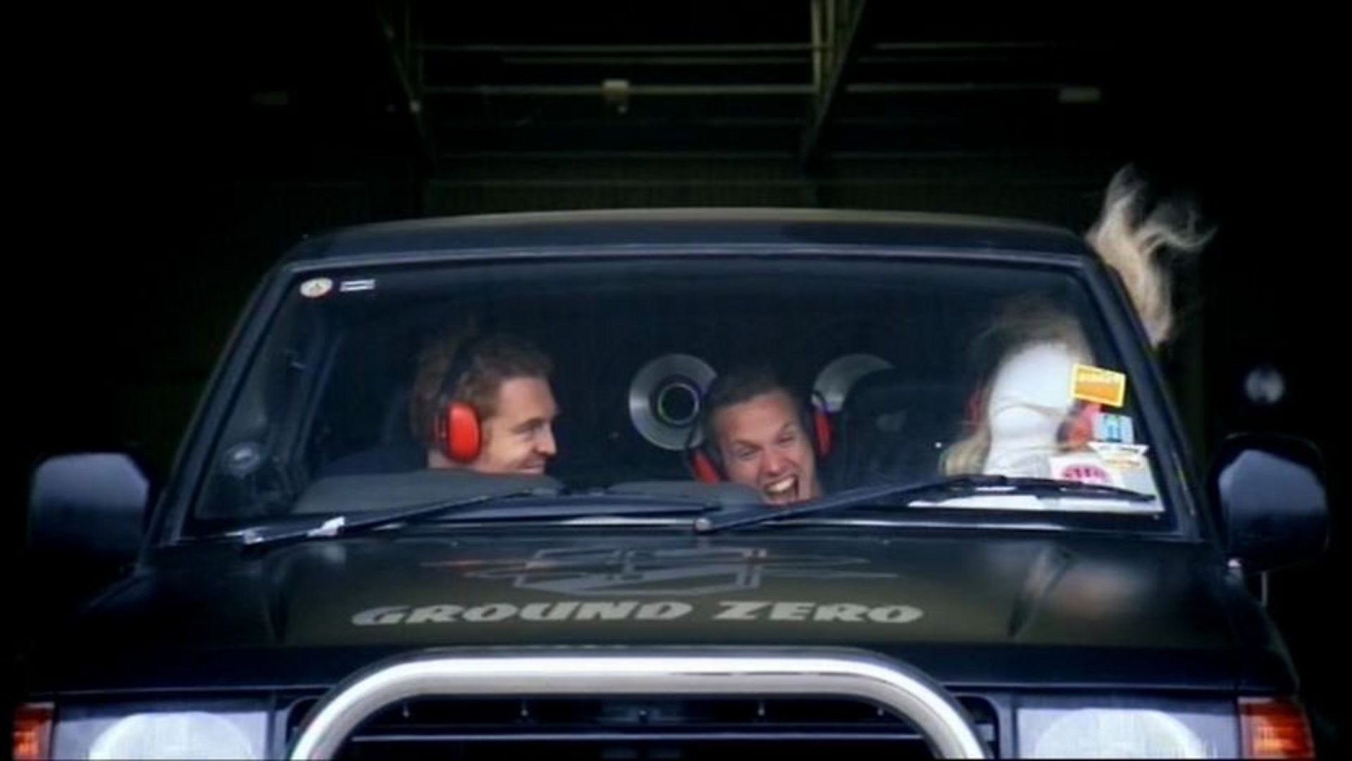 BBC Three - The Secrets of Everything, Episode 3, Can Sound Kill?