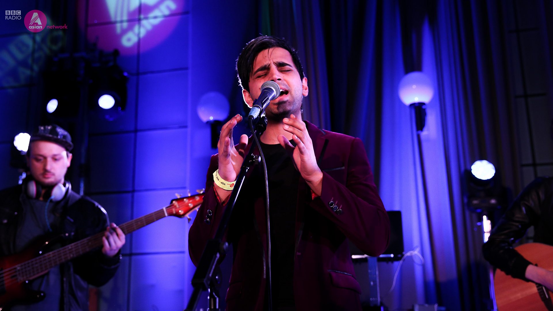 Videos - TaZzZ - New Music Showcase - BBC