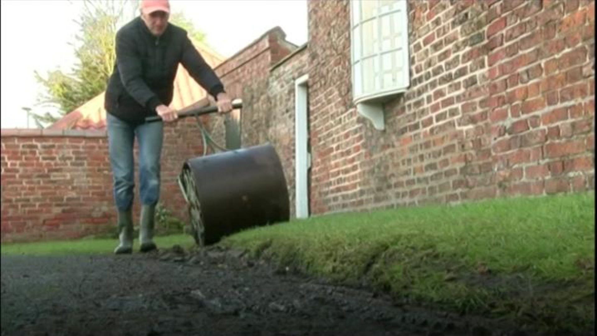 BBC One - Look North (East Yorkshire and Lincolnshire), A row over stones