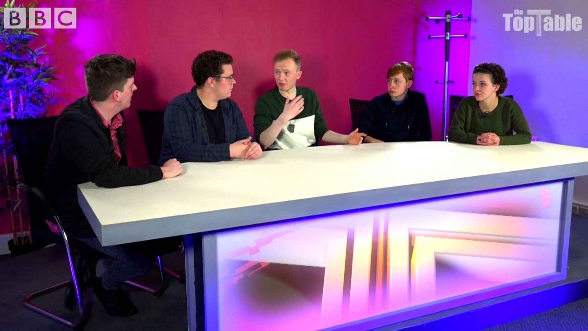 BBC - Should young people under 18 get the vote?