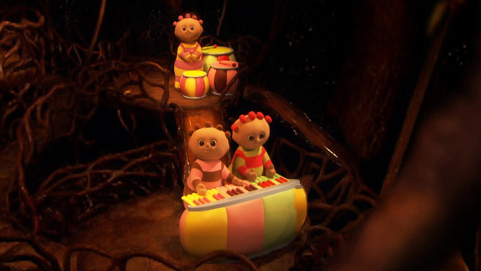 BBC iPlayer - In the Night Garden - Series 1: 10. Too Loud Tombliboos ...