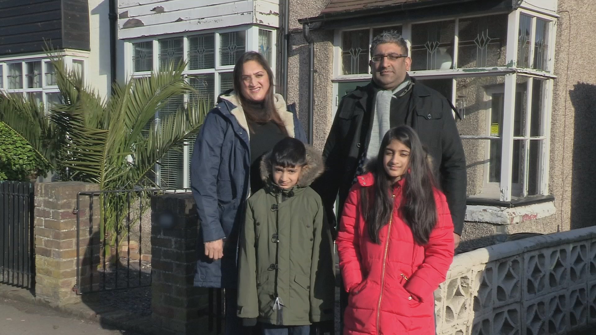 BBC One - Wanted Down Under Revisited, Series 14, Mudhar, Mudhar Family