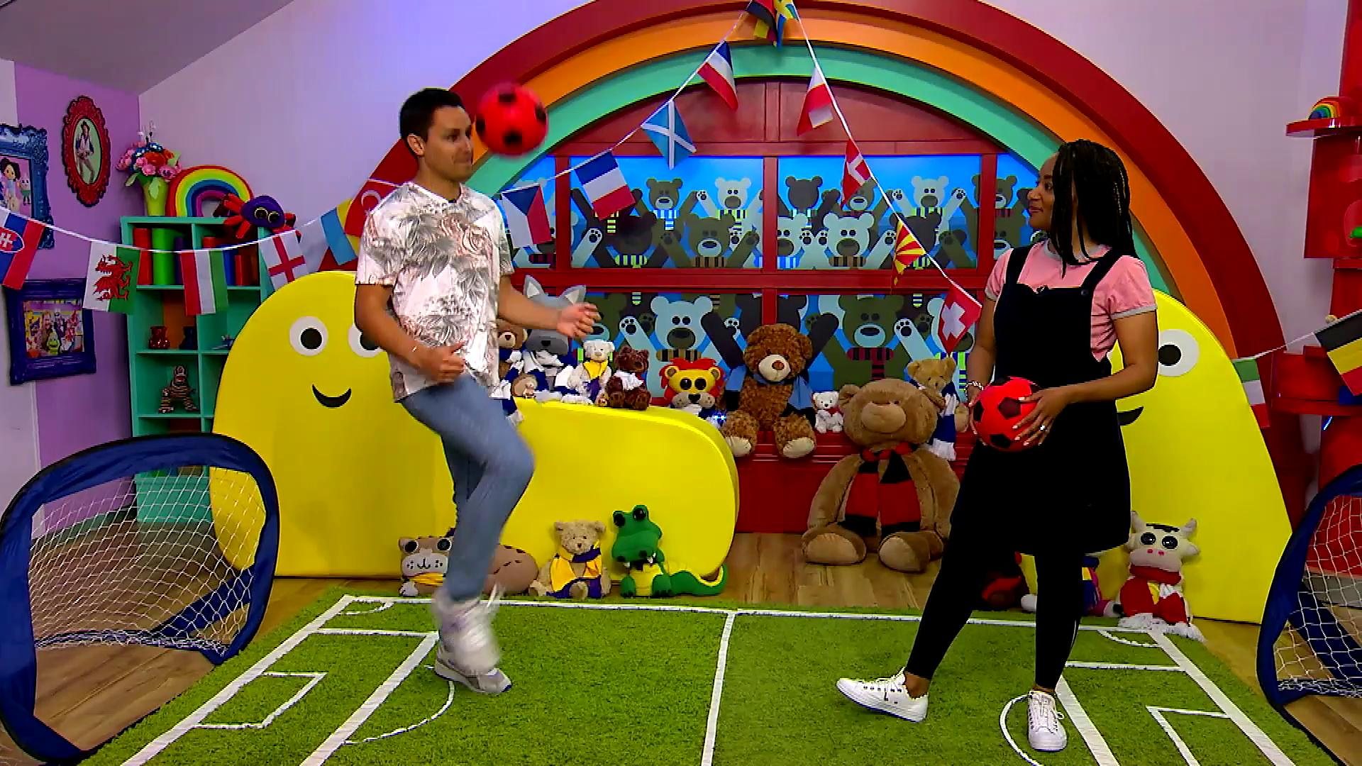 CBeebies - CBeebies House Songs, CBeebies House: Football Skills Keepy Uppy