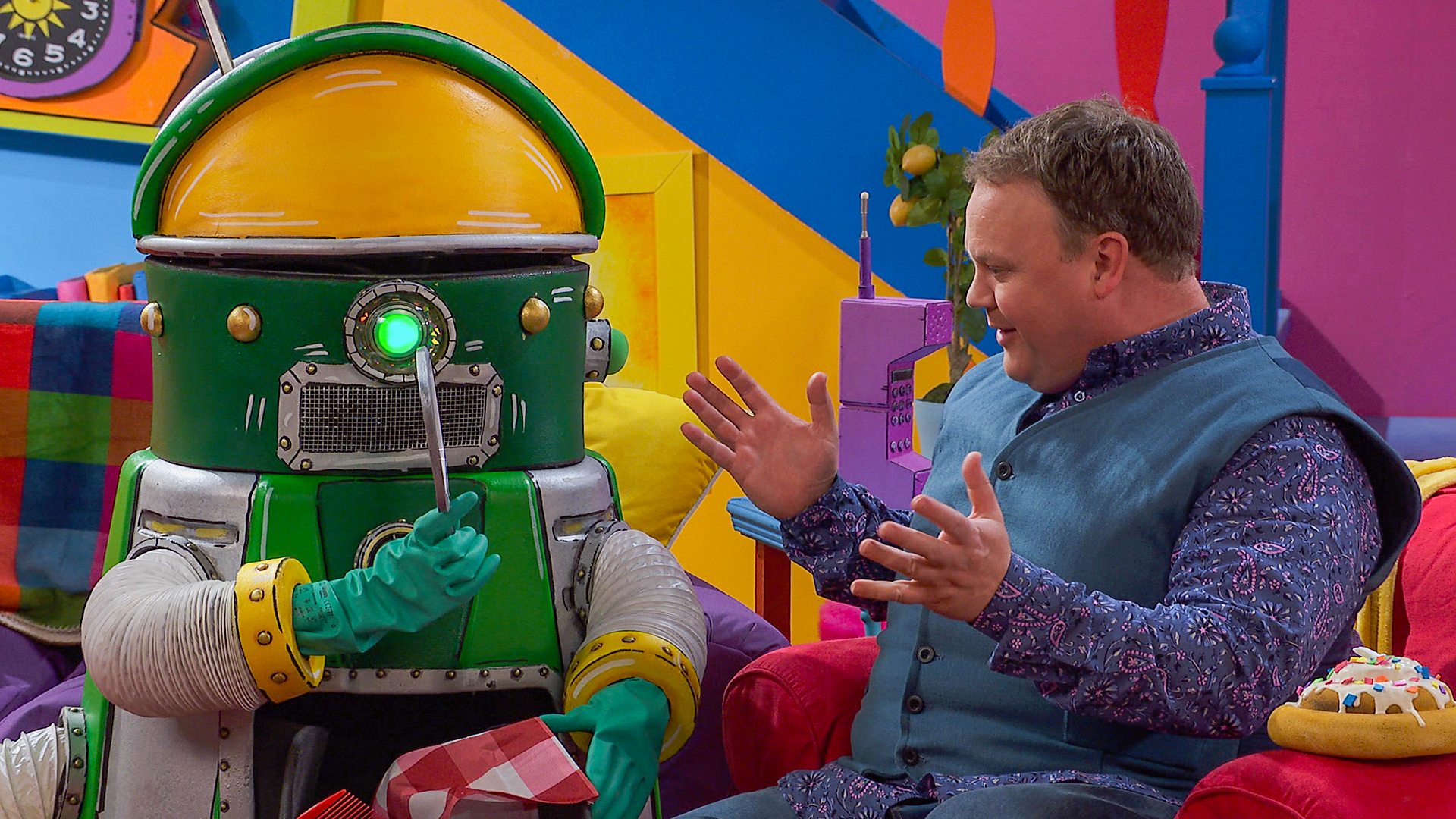 BBC iPlayer - Justins House - Series 5: 14. Justi Moment