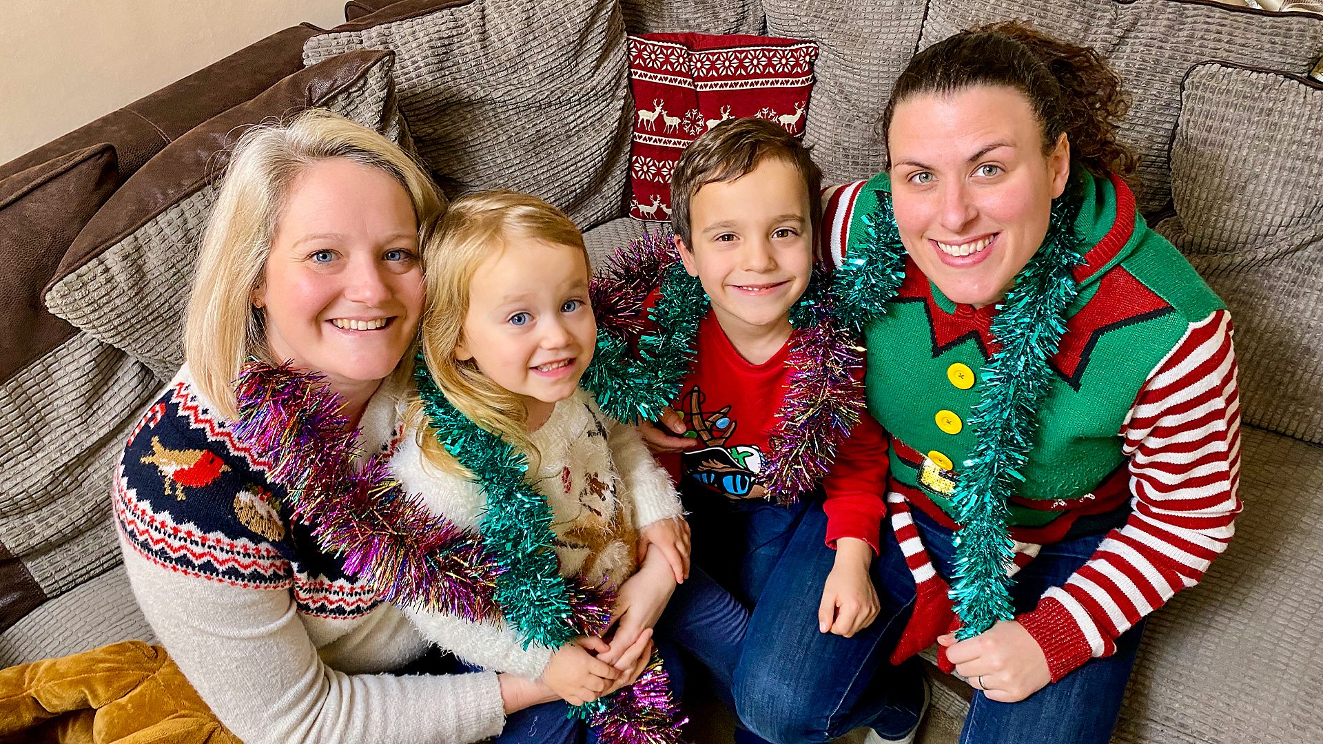 BBC iPlayer - Our Family - Series 5: 20. Henrys Christmastime