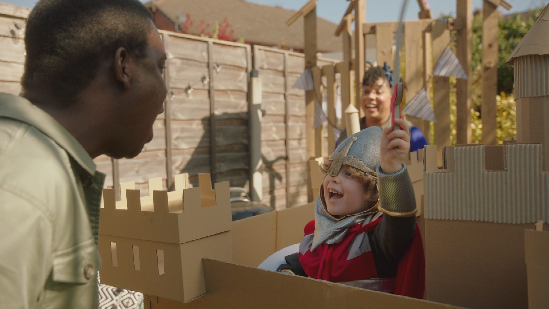 BBC iPlayer - Biff and Chip - Series 1: 17. How Big Are We?