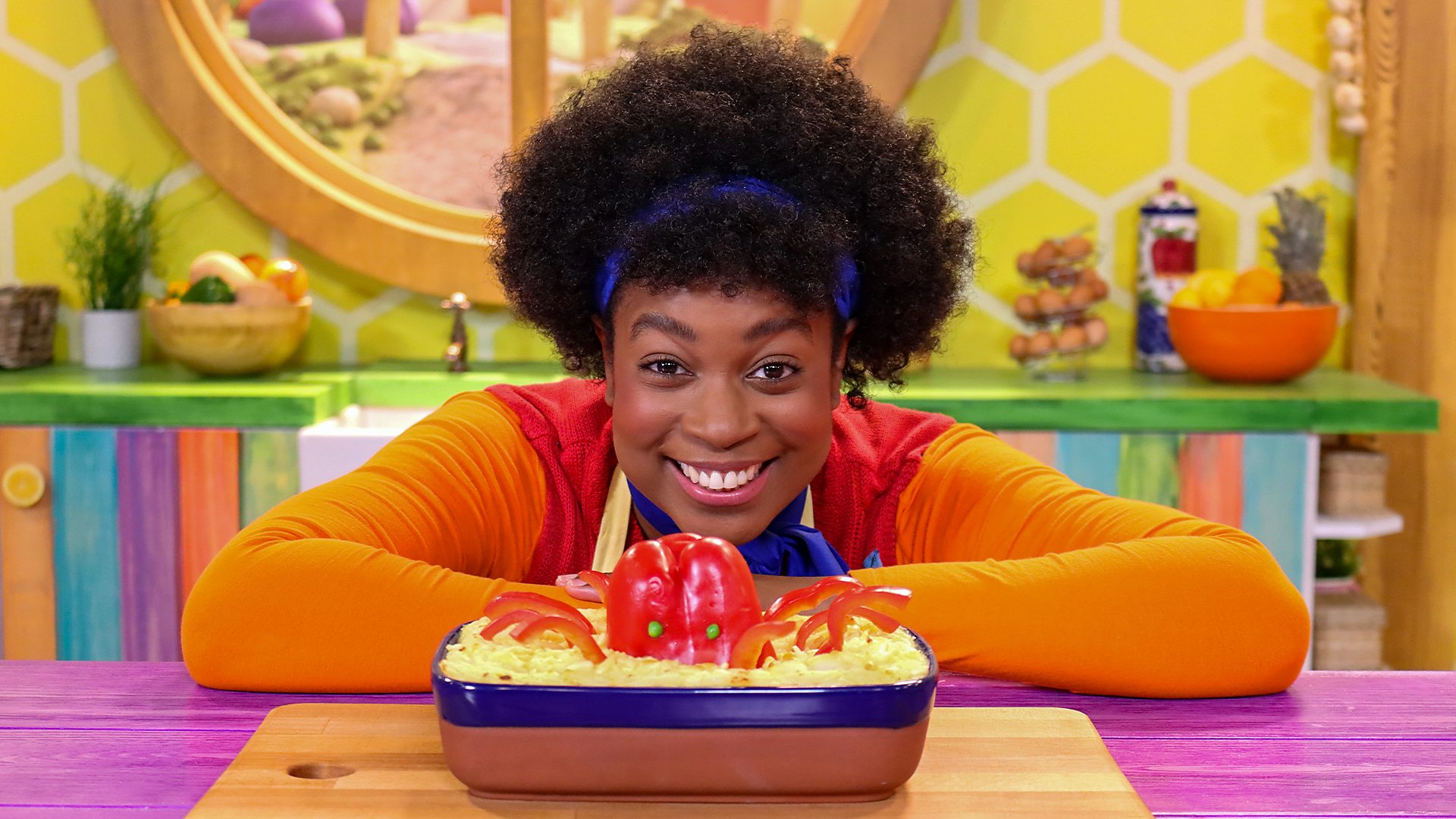 BBC iPlayer - Big Cook Little Cook - Series 1: 5. Peanut the Parrot