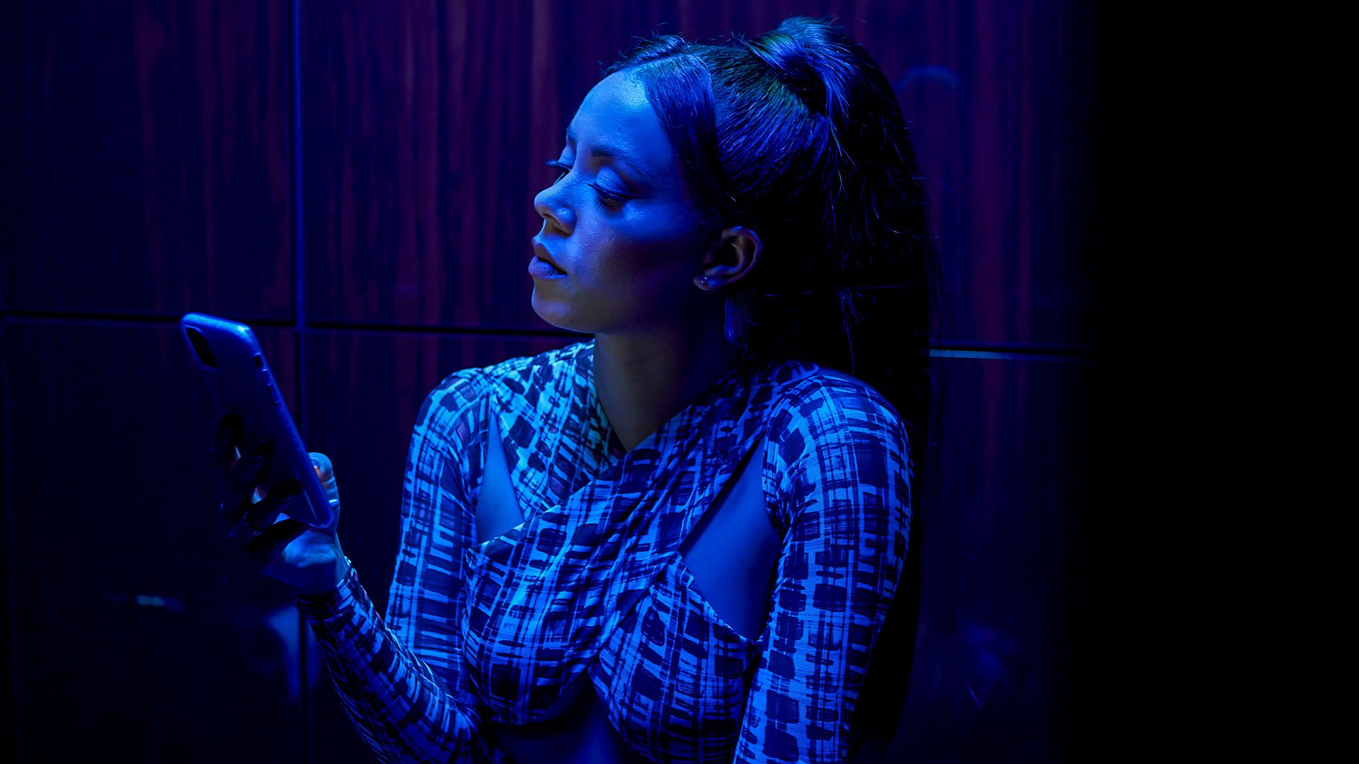 BBC iPlayer - Mood - Series 1: 4. Get That Schmoneyyy