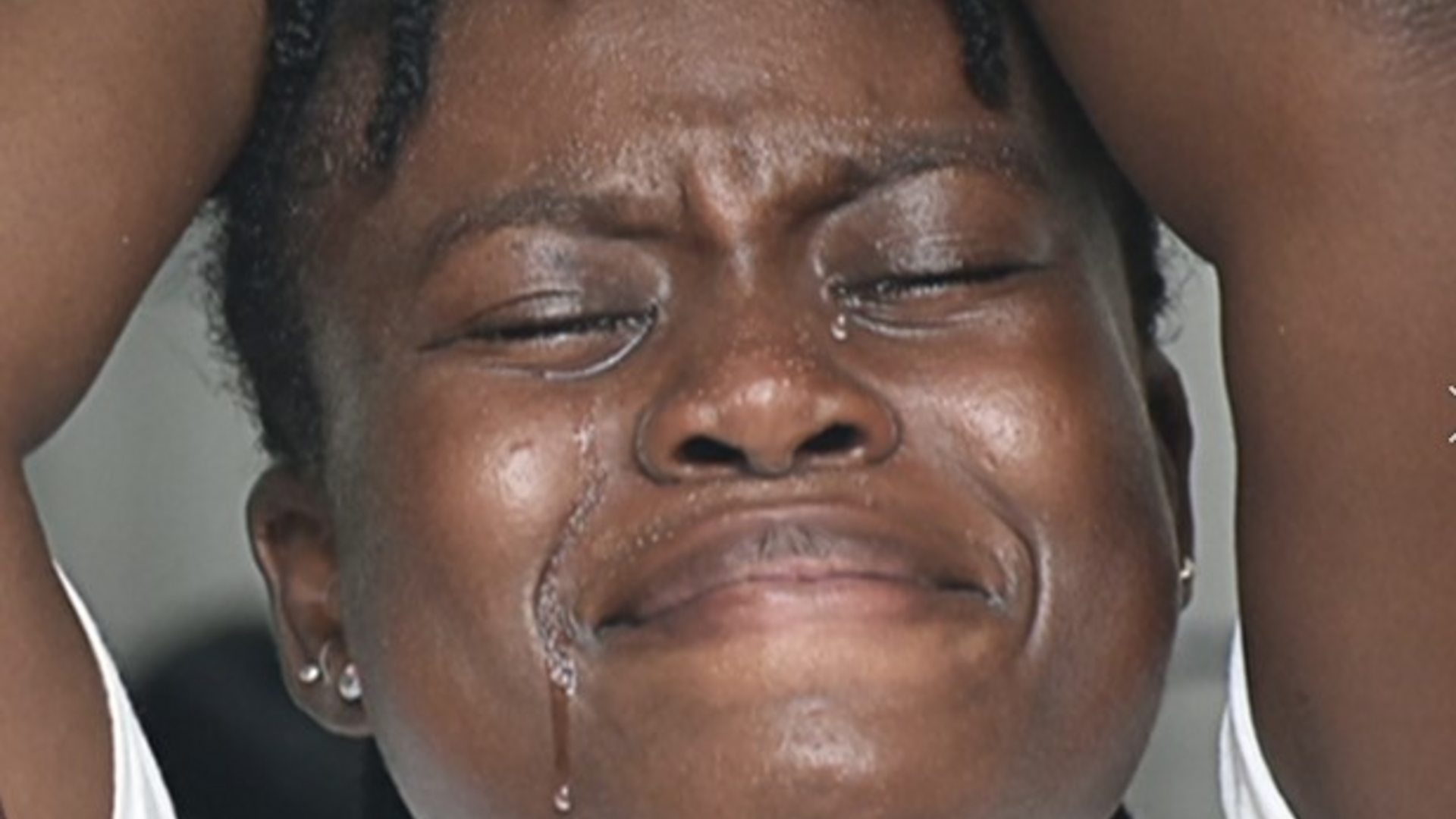 BBC World Service TV - Life Clinic, Crying: The health benefits of tears