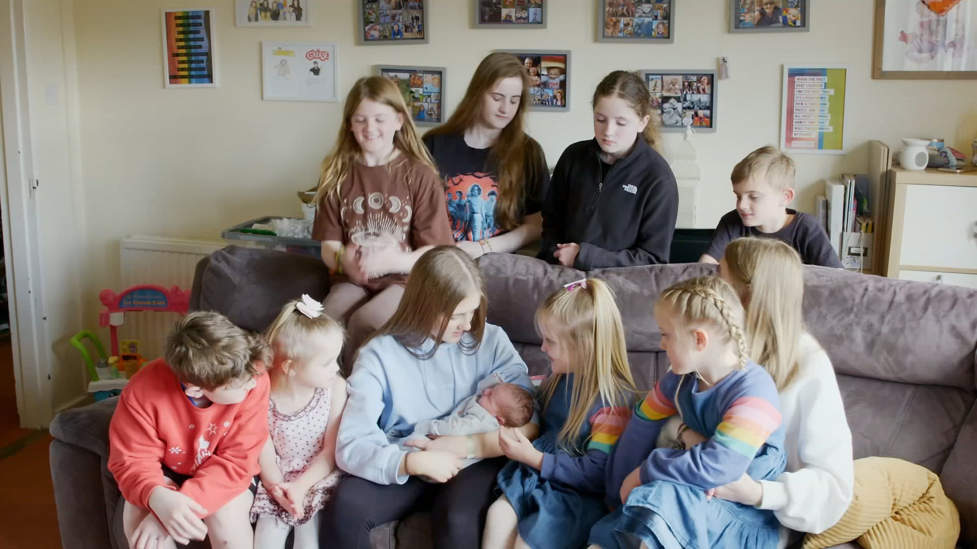 BBC Scotland - Scotland's Biggest Families, Trailer for Scotland’s ...