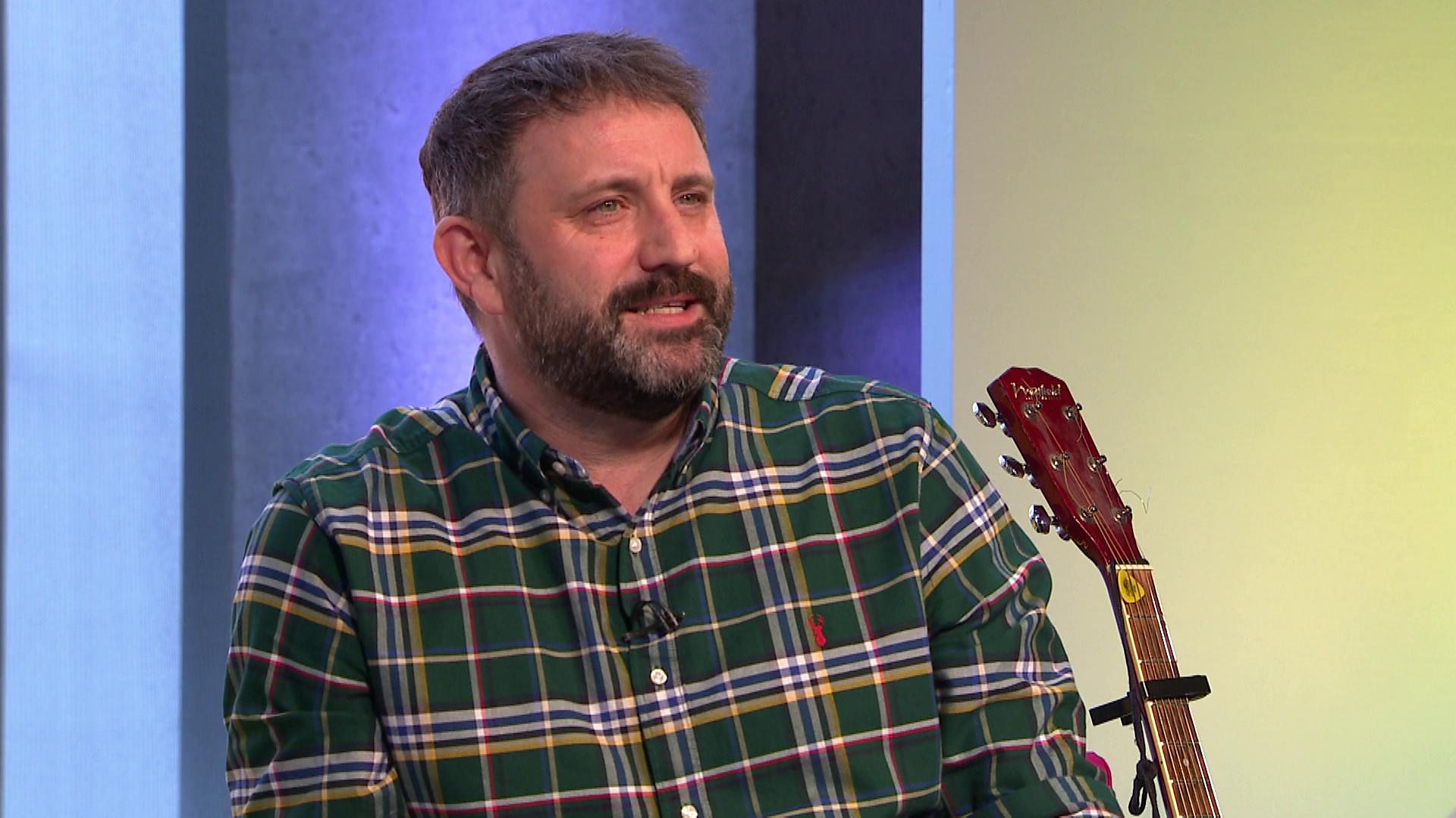 Videos - Chae Strathie - Authors Live Chae Strathie - BBC