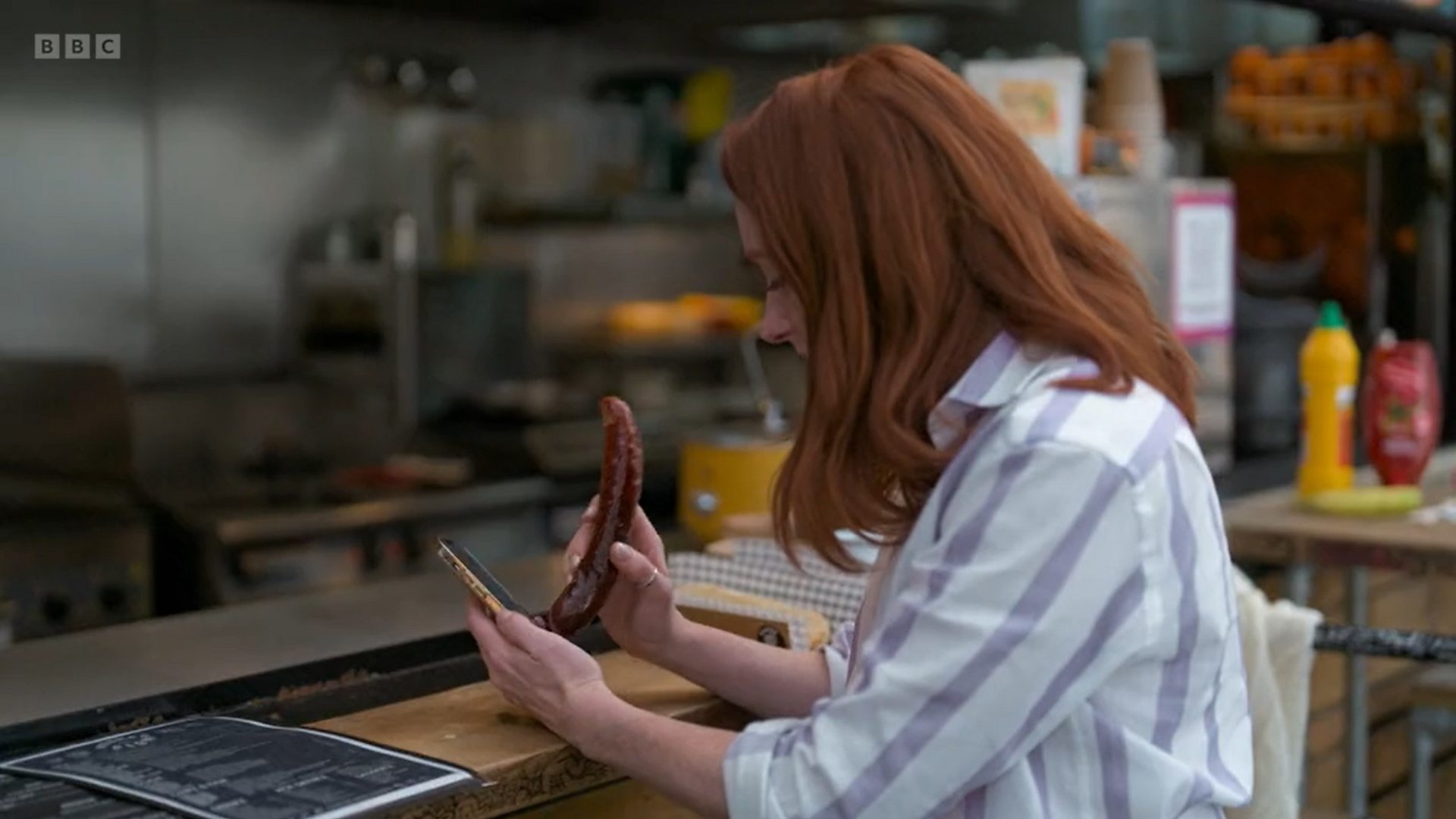 BBC Two - The Secret Genius of Modern Life, Series 2, Smartphone, A Sausage Stylus?