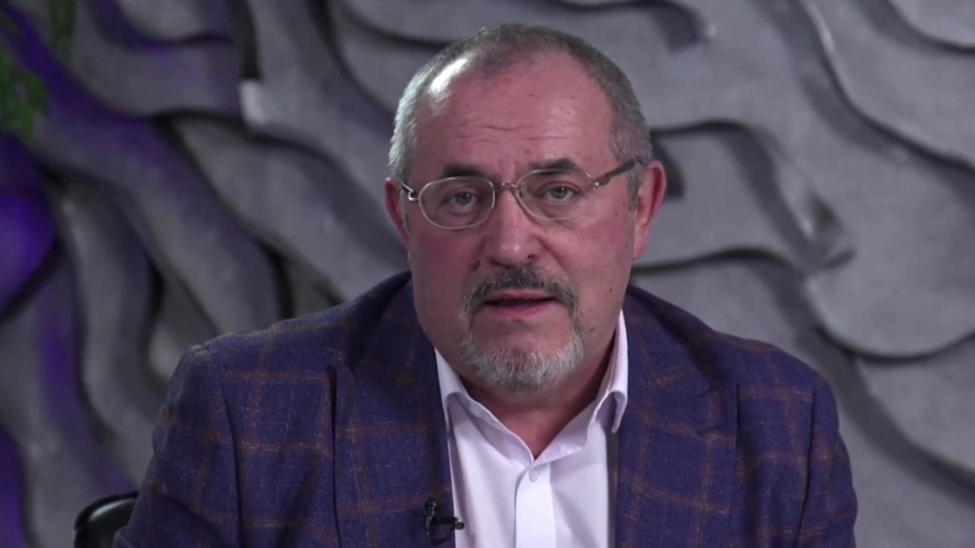 Richard Roll's Instagram, Twitter & Facebook on IDCrawl